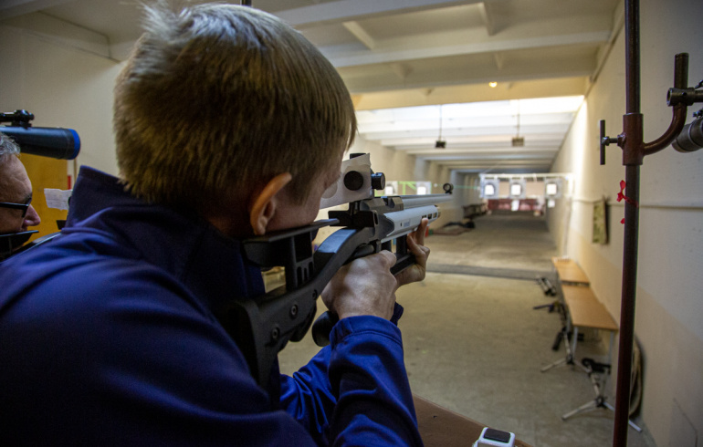 «Пчела» настреляла из пневматических винтовок второе место в этапе ...